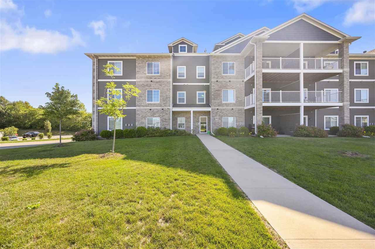 2863 Spring Rose Circle Coralville | Coldwell Banker Hedges Realty