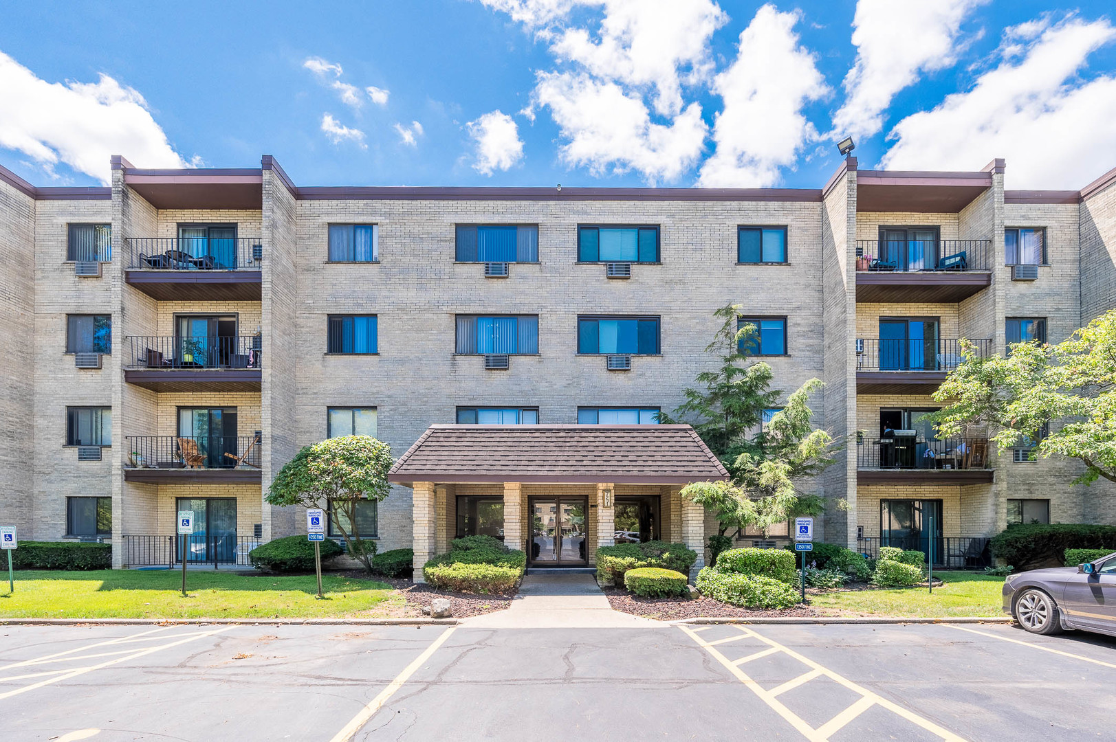 Mary Braatz | RE/MAX Enterprise