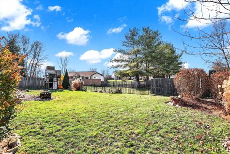 20741 Alpine Drive Noblesville 21954440 | CENTURY 21 Scheetz