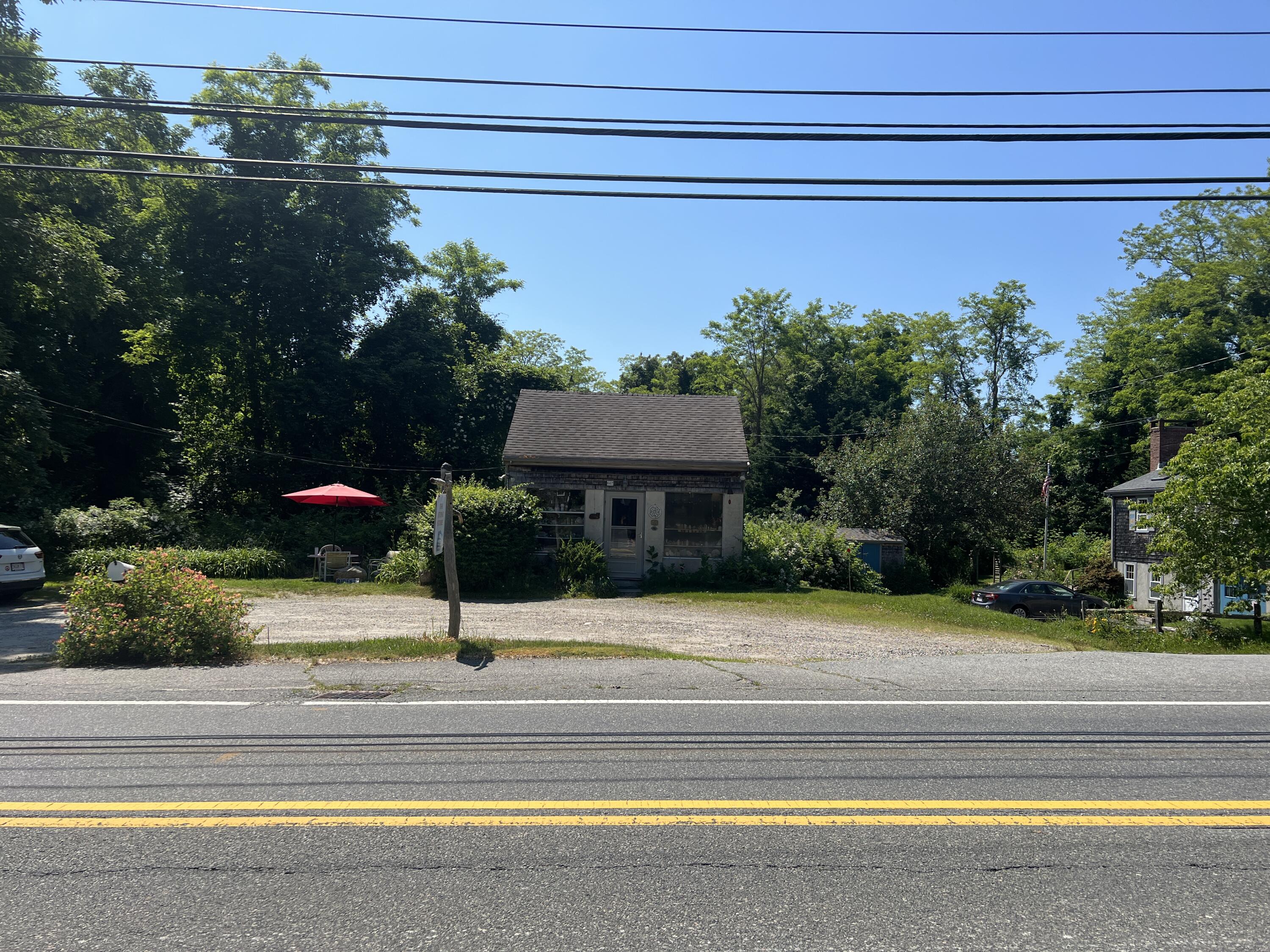 682 W Falmouth Highway, Falmouth, MA 02540 | 22402806 | ERA Cape Real ...