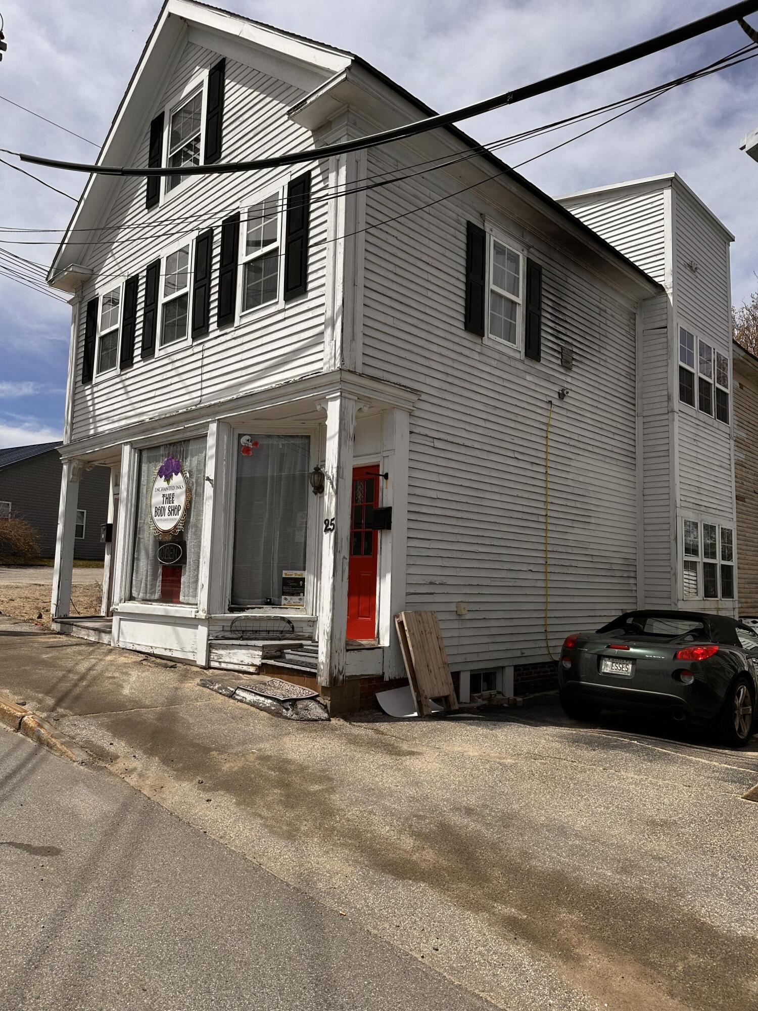 25 Market Square, Paris, ME 04281 | 1587893 | Realty of Maine