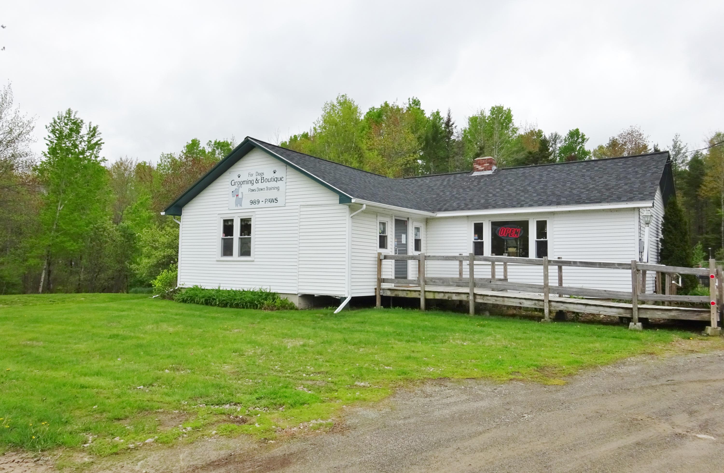 251 Main Road Holden, ME