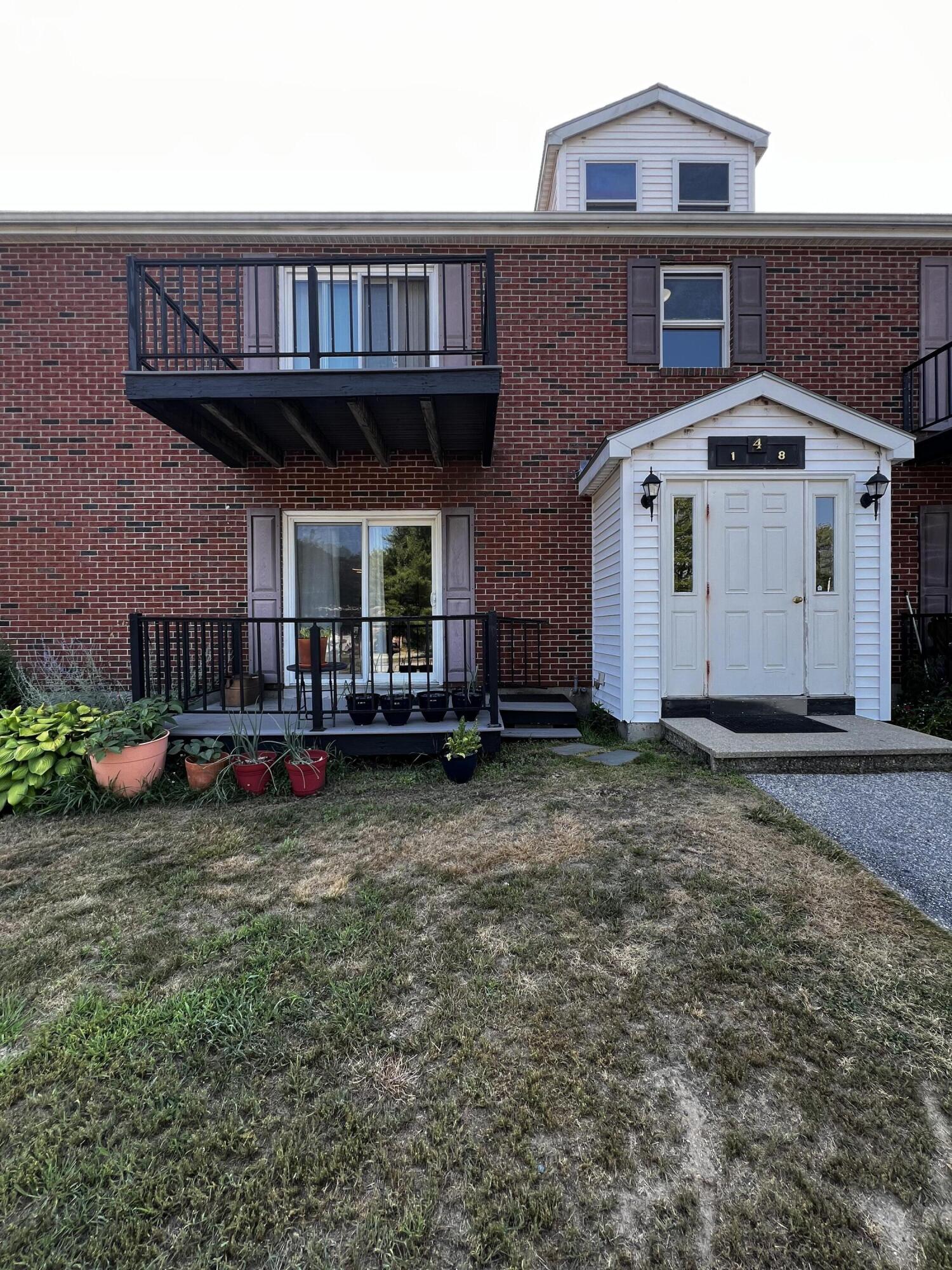 4 Academy Place, Saco, ME 04072 | 1630935 | Realty of Maine