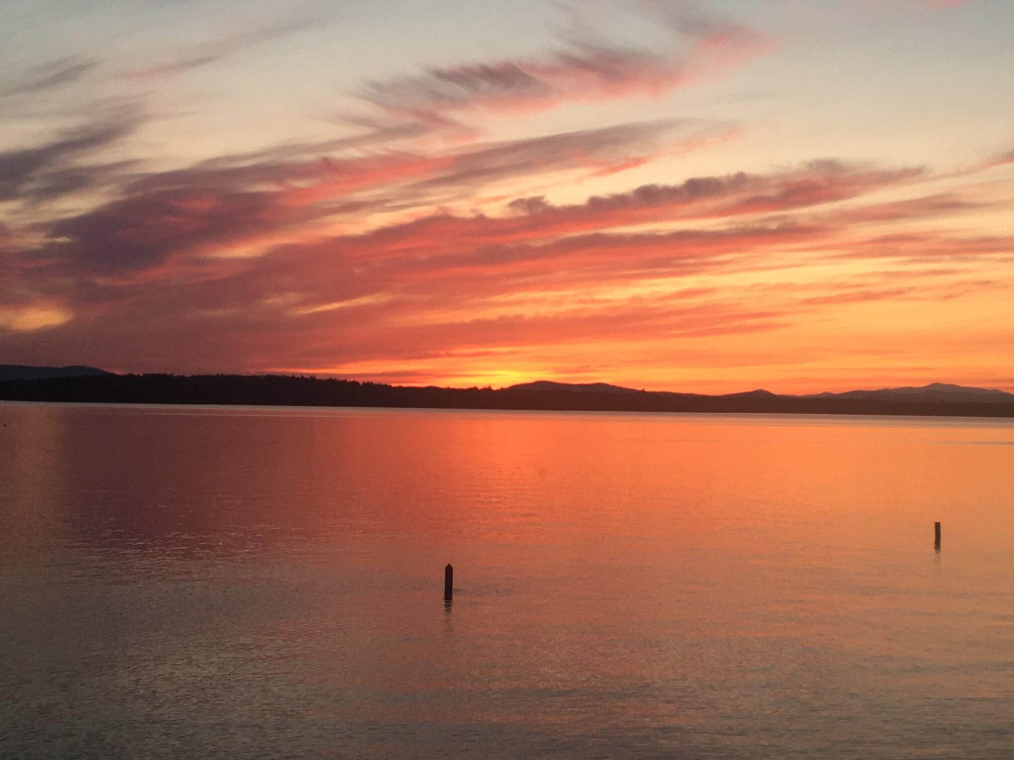 661 Whites Bridge Road, Standish, ME 04084 | 1556068 | Sunset Lakes ...