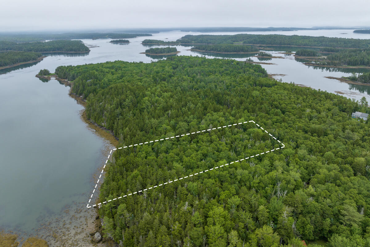 Lot 27 Coffins Neck Road, Lubec, ME 04652 | 1564197 | Realty of Maine