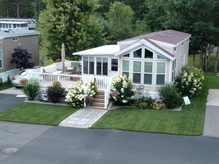 1 Seacoast Lane, Old Orchard Beach, ME 04064 | 1598911 | Realty of Maine