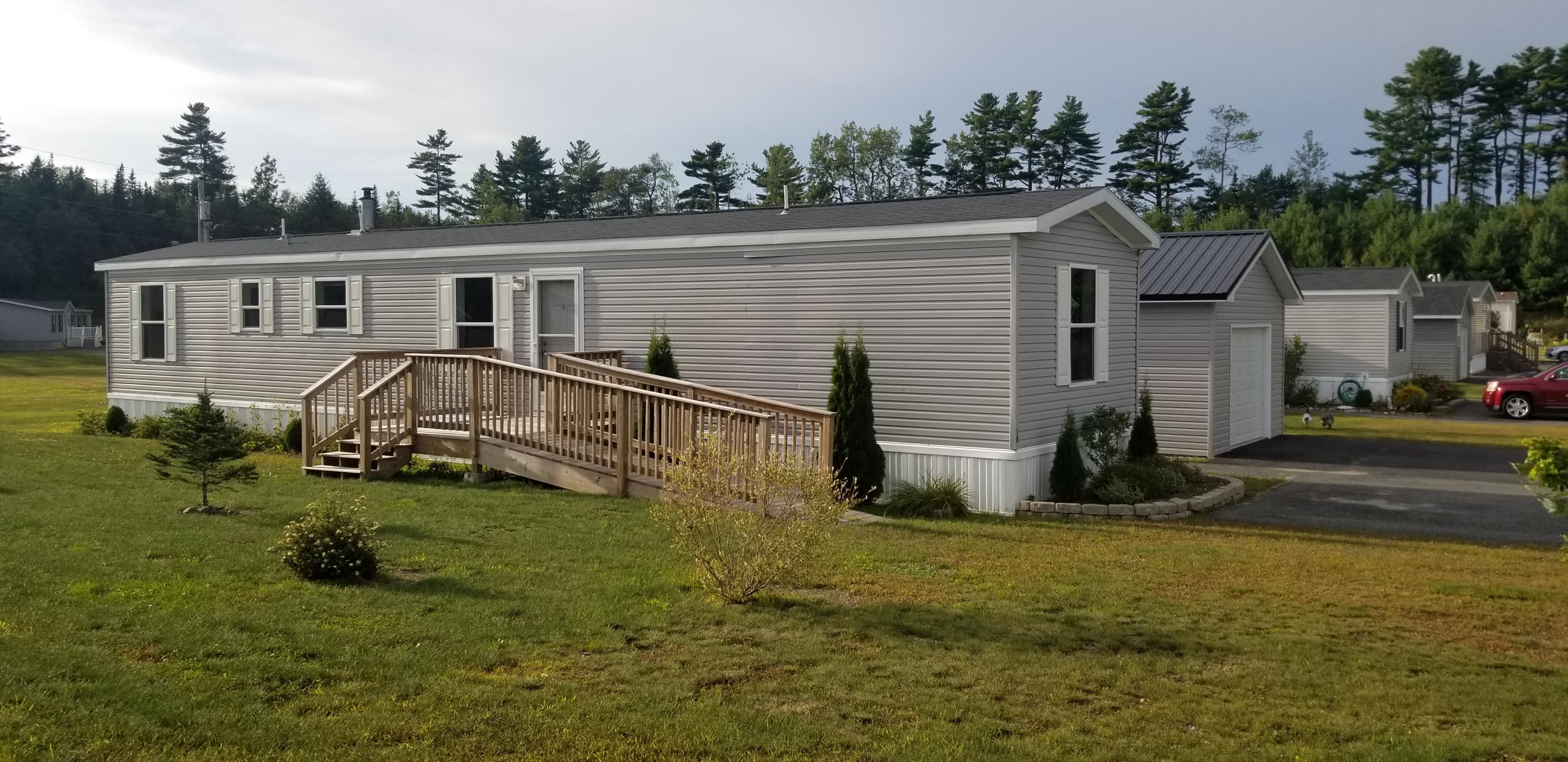 10 Bart's Lane Hancock, ME