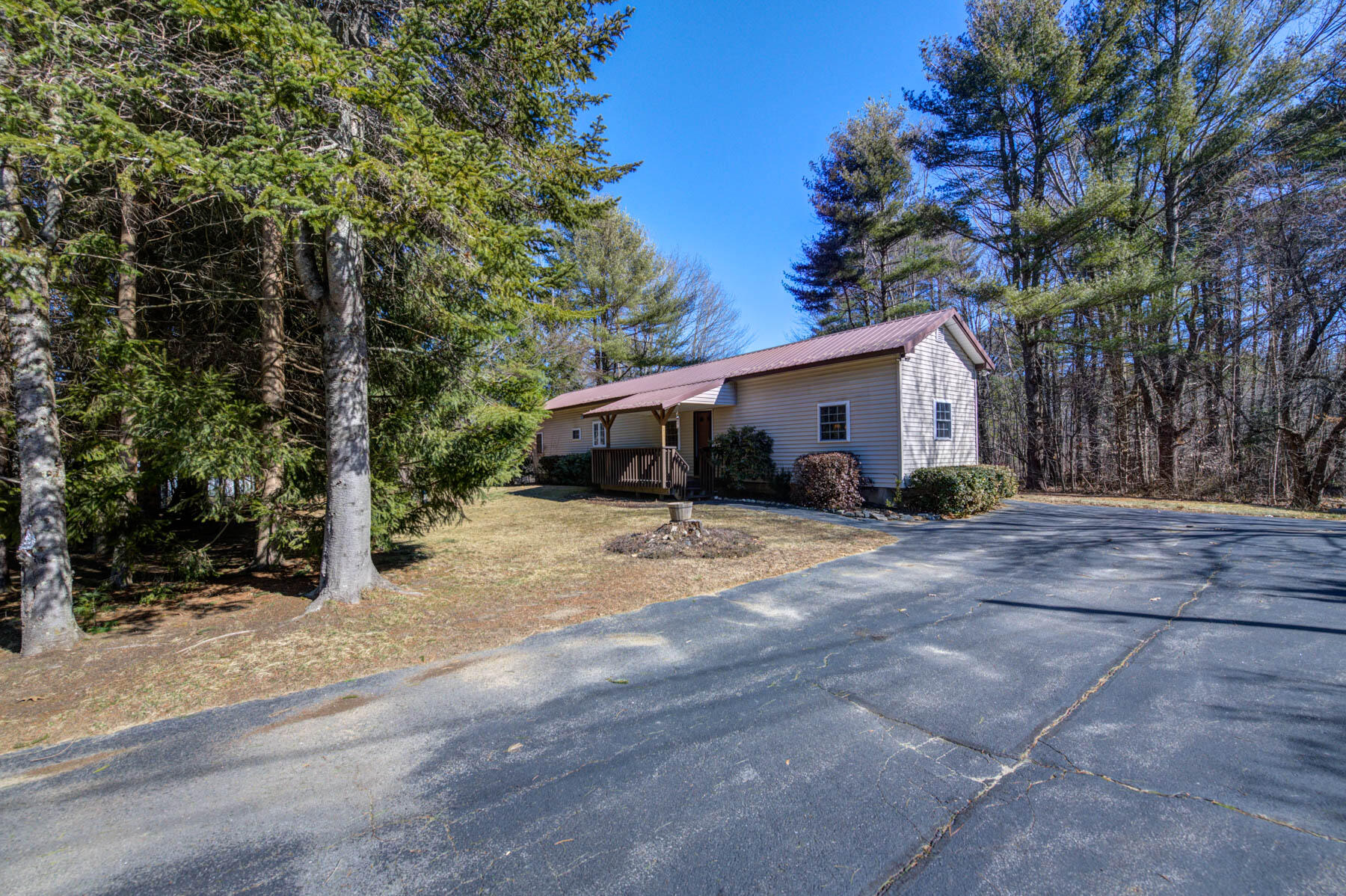 88 Eaton Drive Buxton, ME