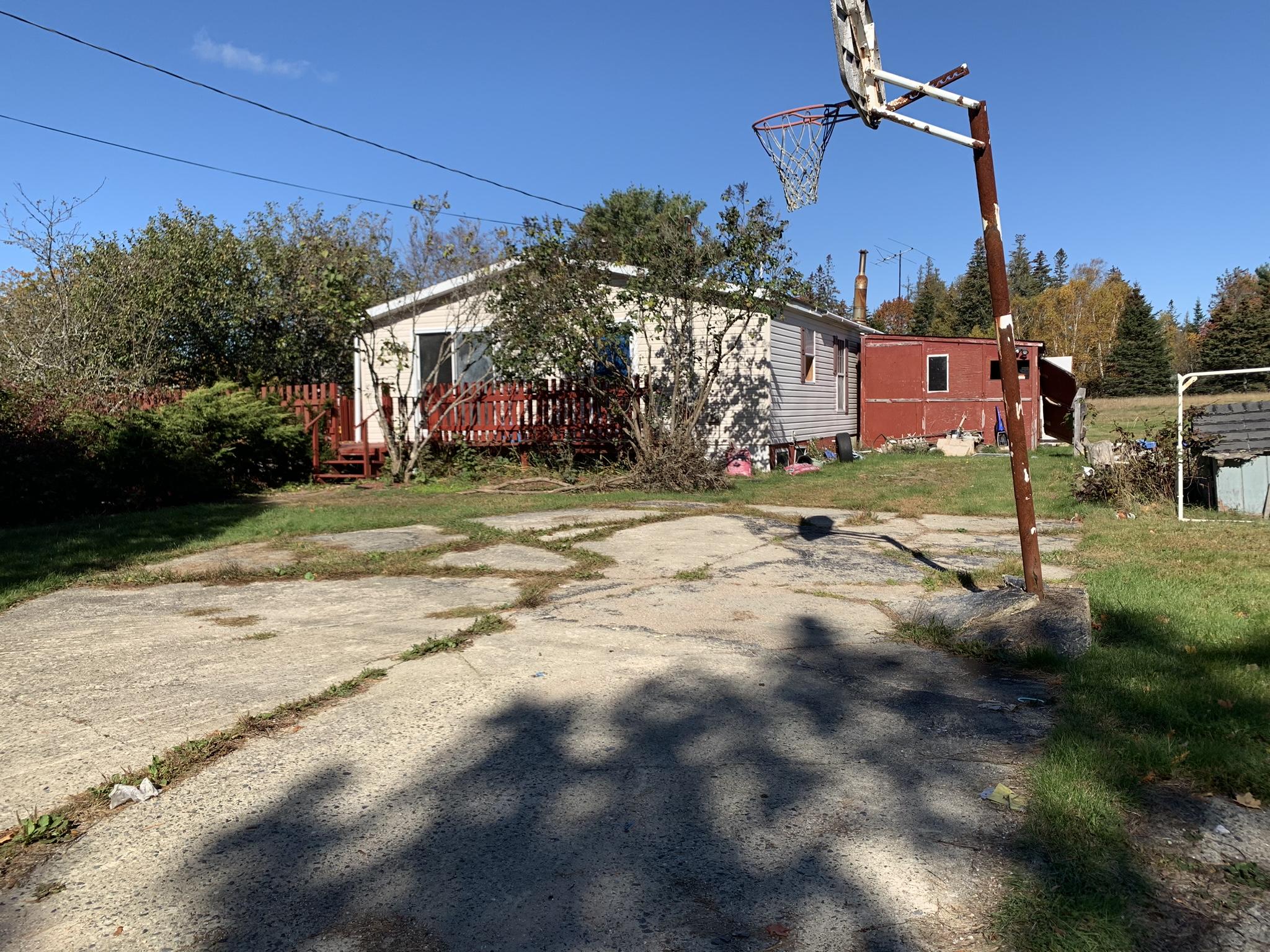 422 S South Gouldsboro Road Gouldsboro, ME