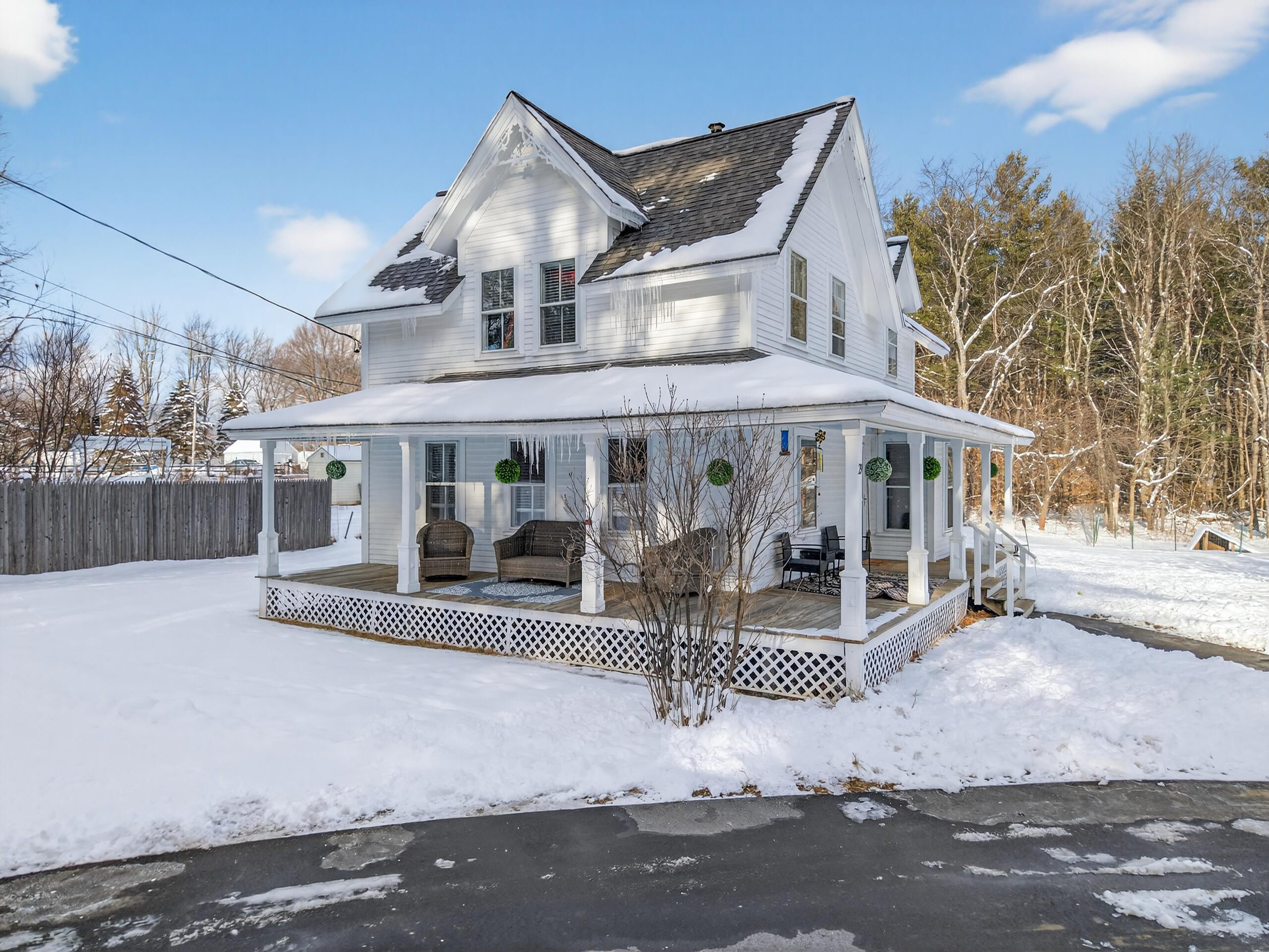 29 Depot Road, Lebanon, ME 04027 | 1650196 | Benchmark Real Estate