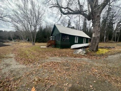 Mox20p2l37 Thurston Road, Magalloway Plt, ME 04970 | 1577628 | Realty ...