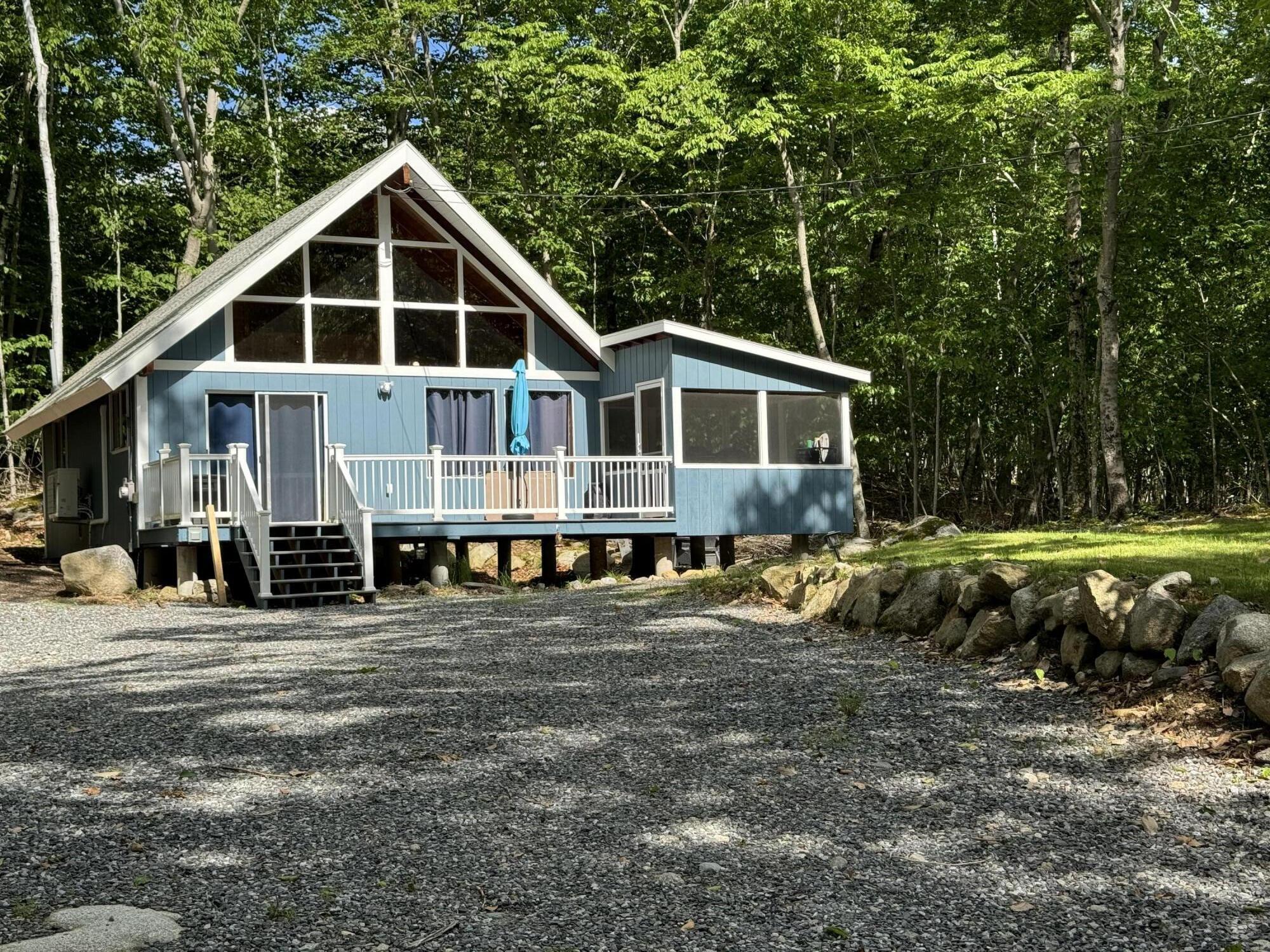 14 Blueberry Lane, Frye Island, ME 04071 | 1590684 | Sunset Lakes Real ...