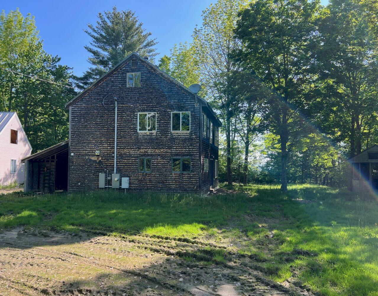 747 Rowell Mountain Road, Solon, ME 04979 | [Brand Name]