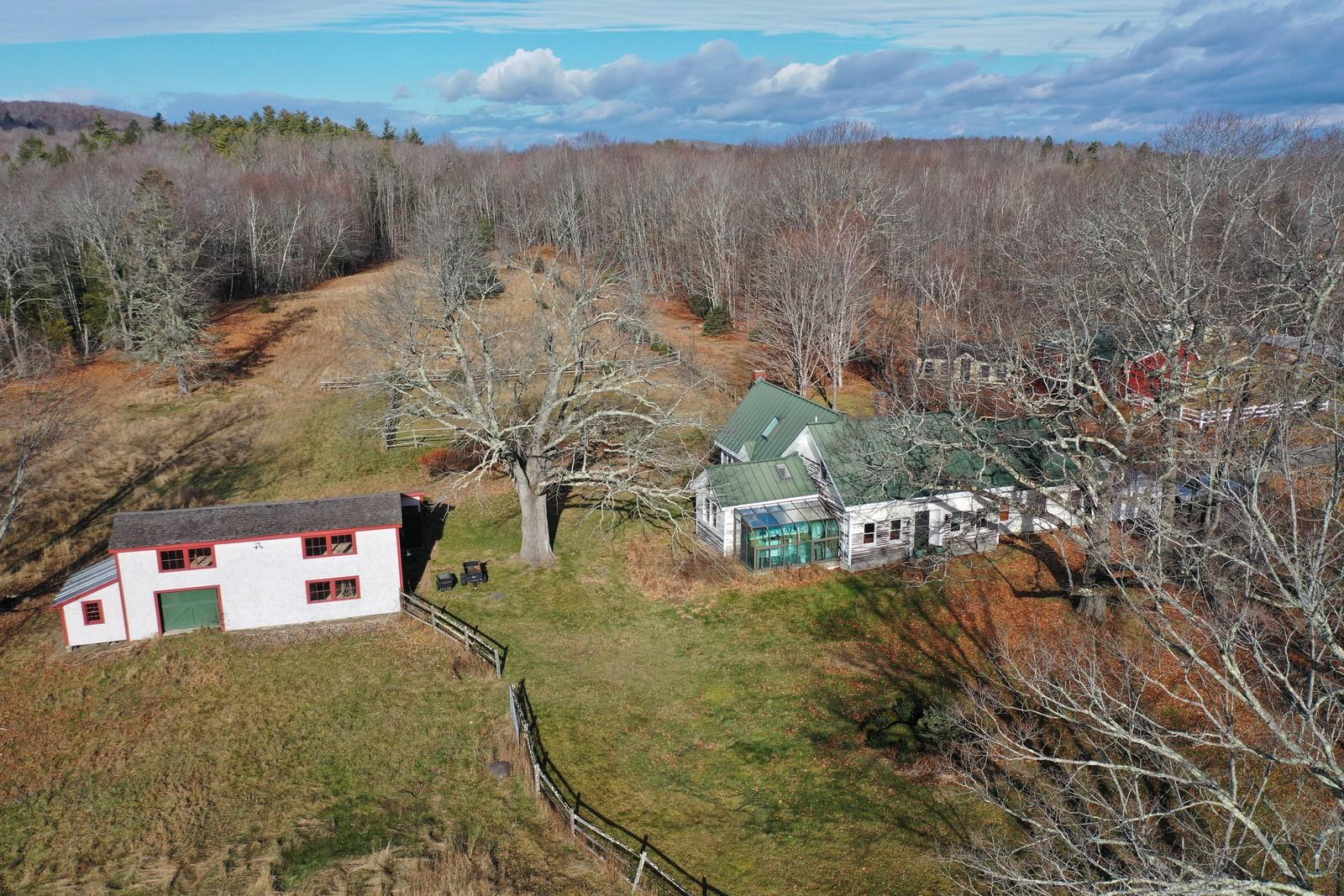 2802 Kennebec Road Newburgh, ME