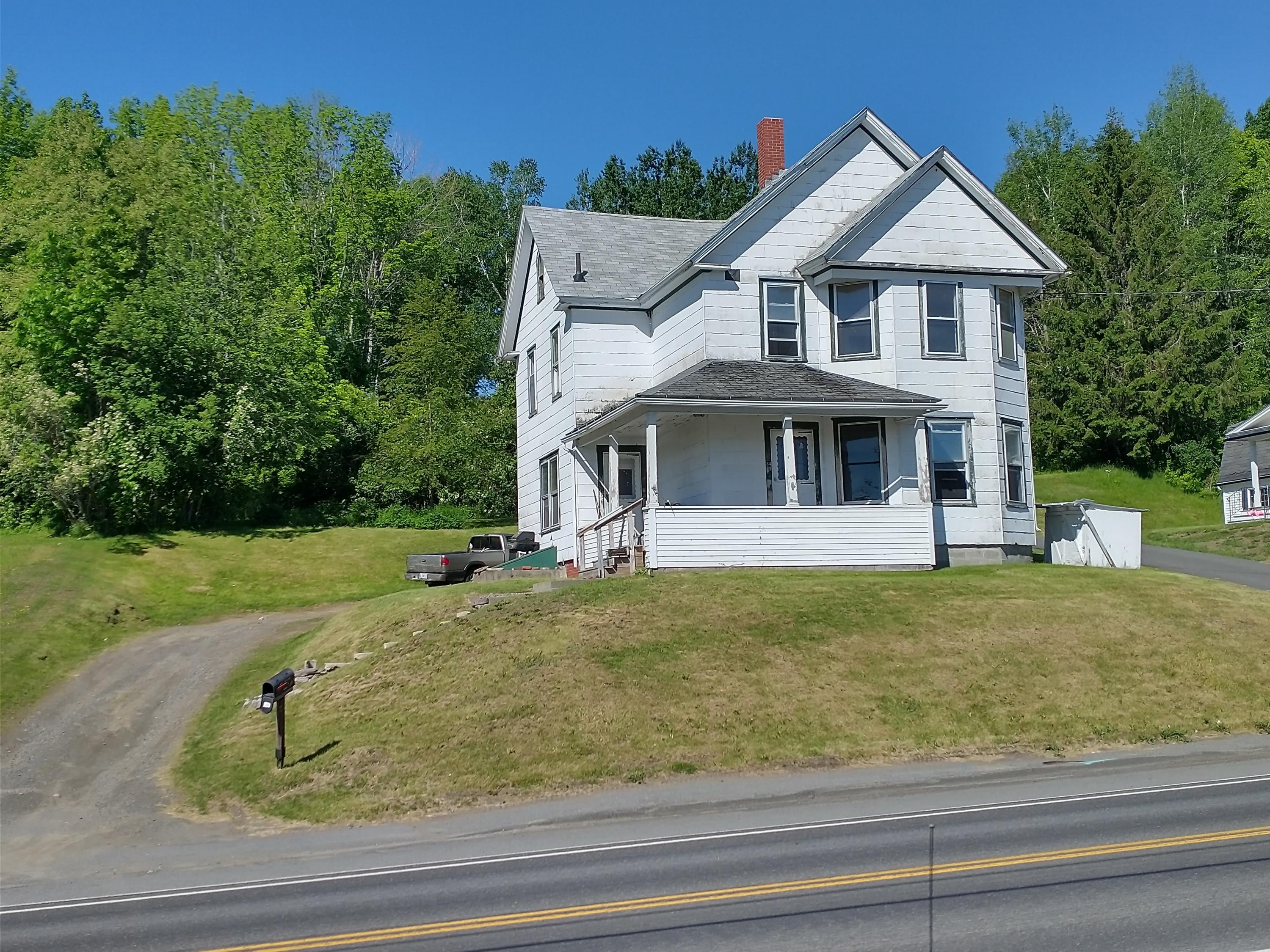 84 Grove Street, Dexter, ME 04930 | 1494511 | Realty of Maine