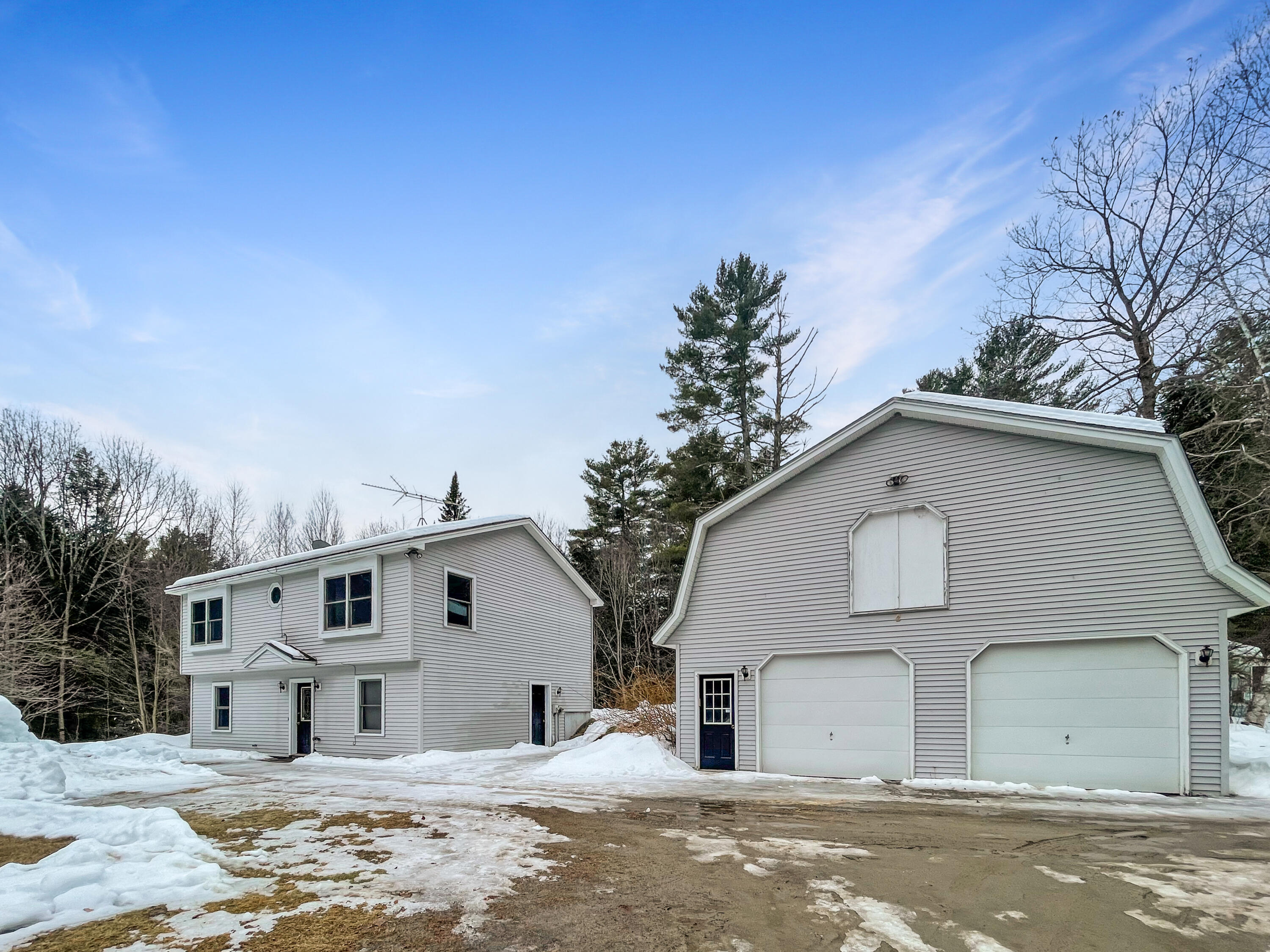 35 Anson Road Leeds, ME