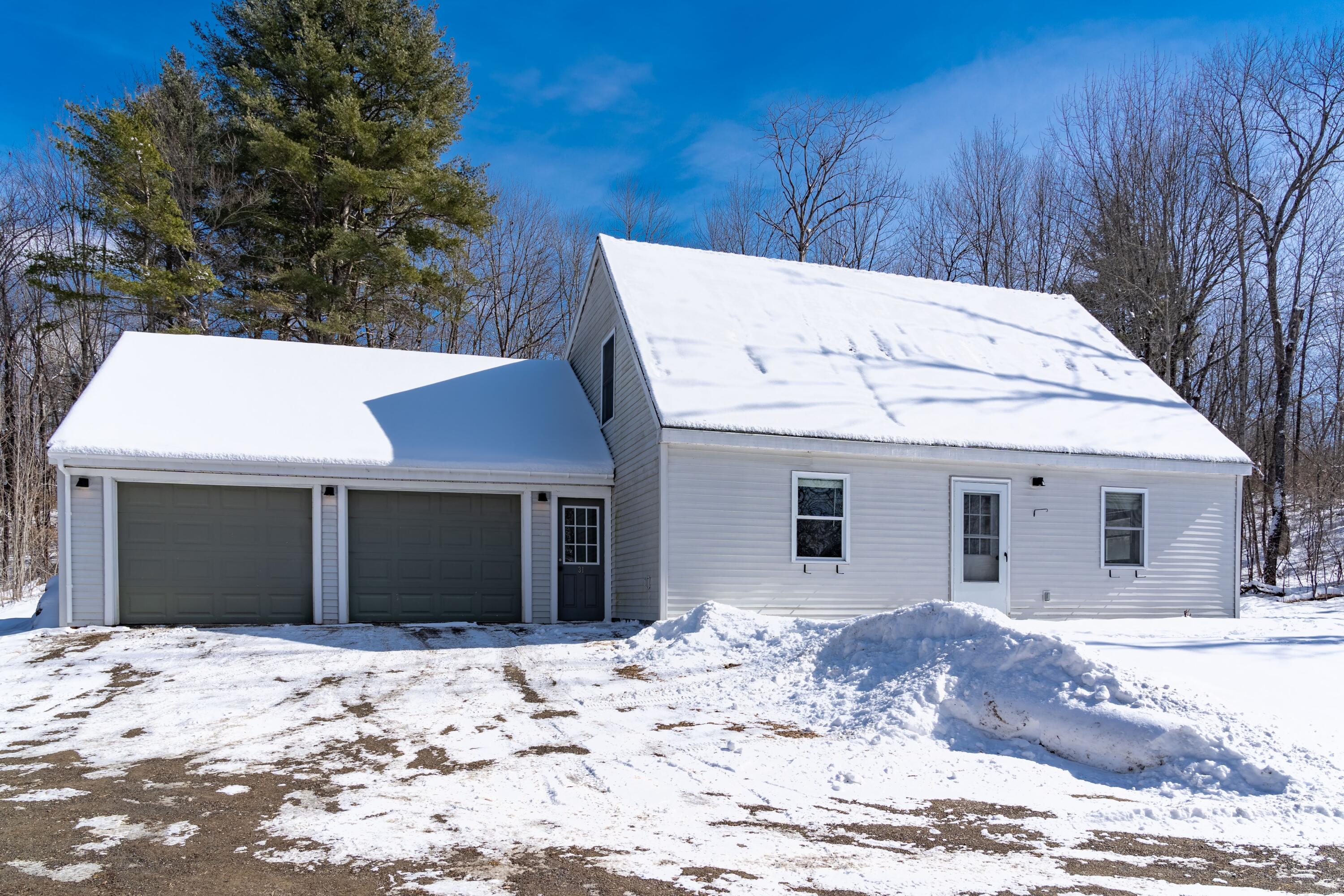 31 Station Hill Road Vassalboro, ME