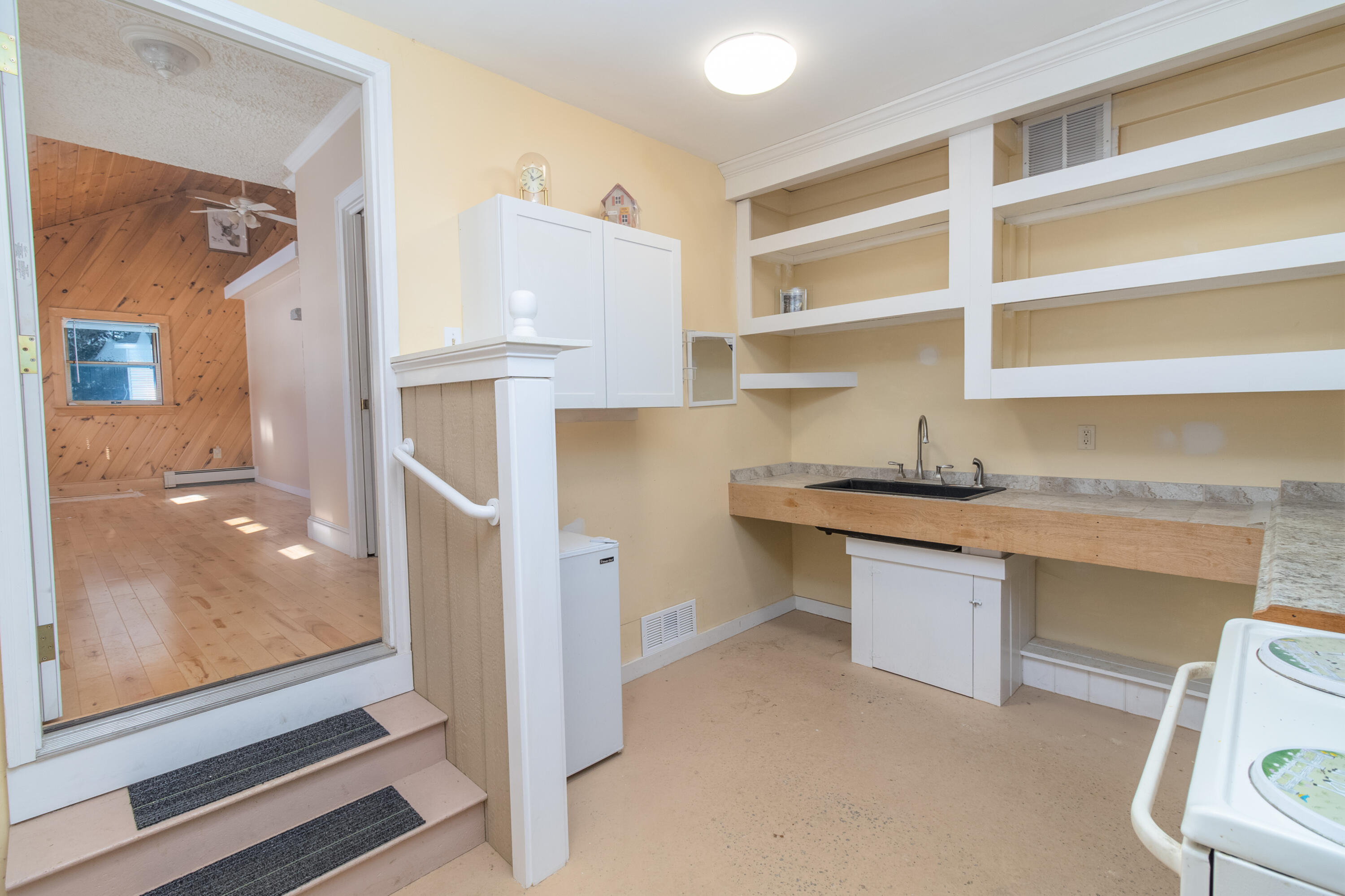 14 Mcneil Road Sumner, ME