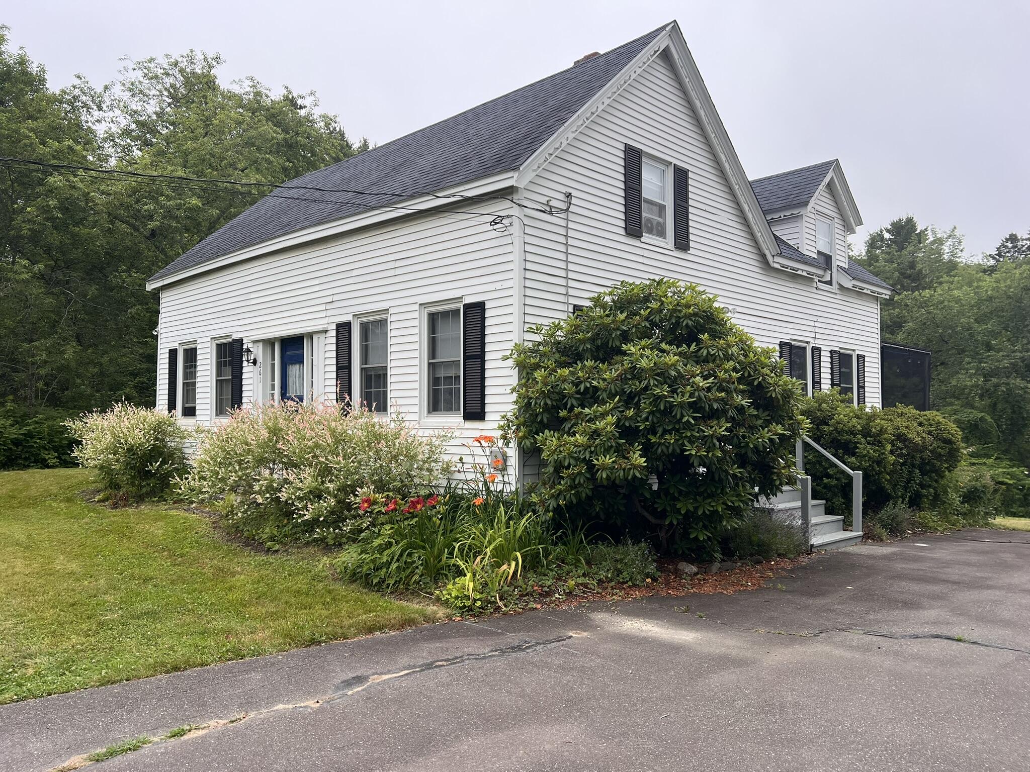 261 Ocean Point Road, Boothbay Harbor, ME 04538 | 1633466 | Benchmark ...