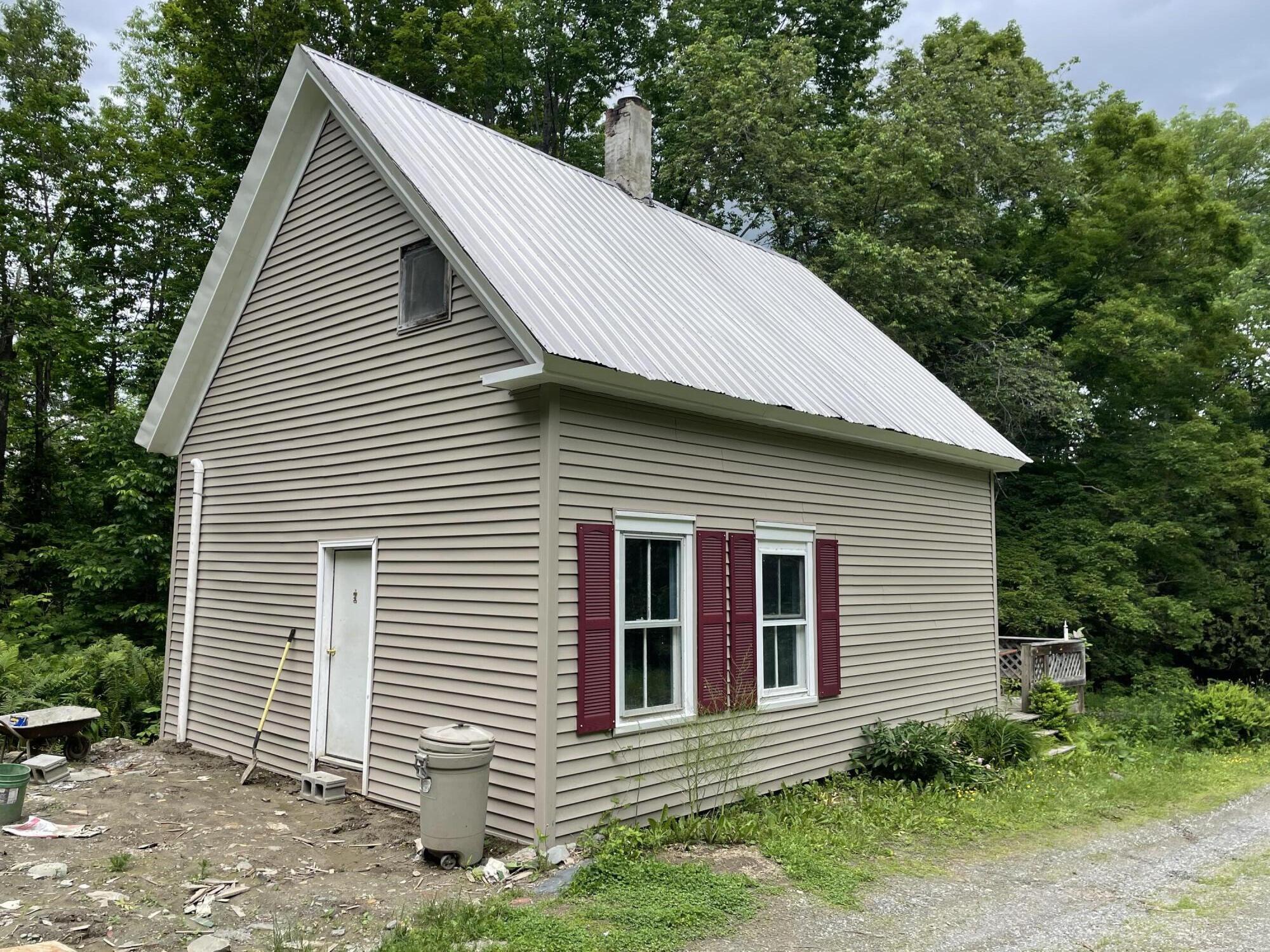 13 Monument Road Abbot, ME