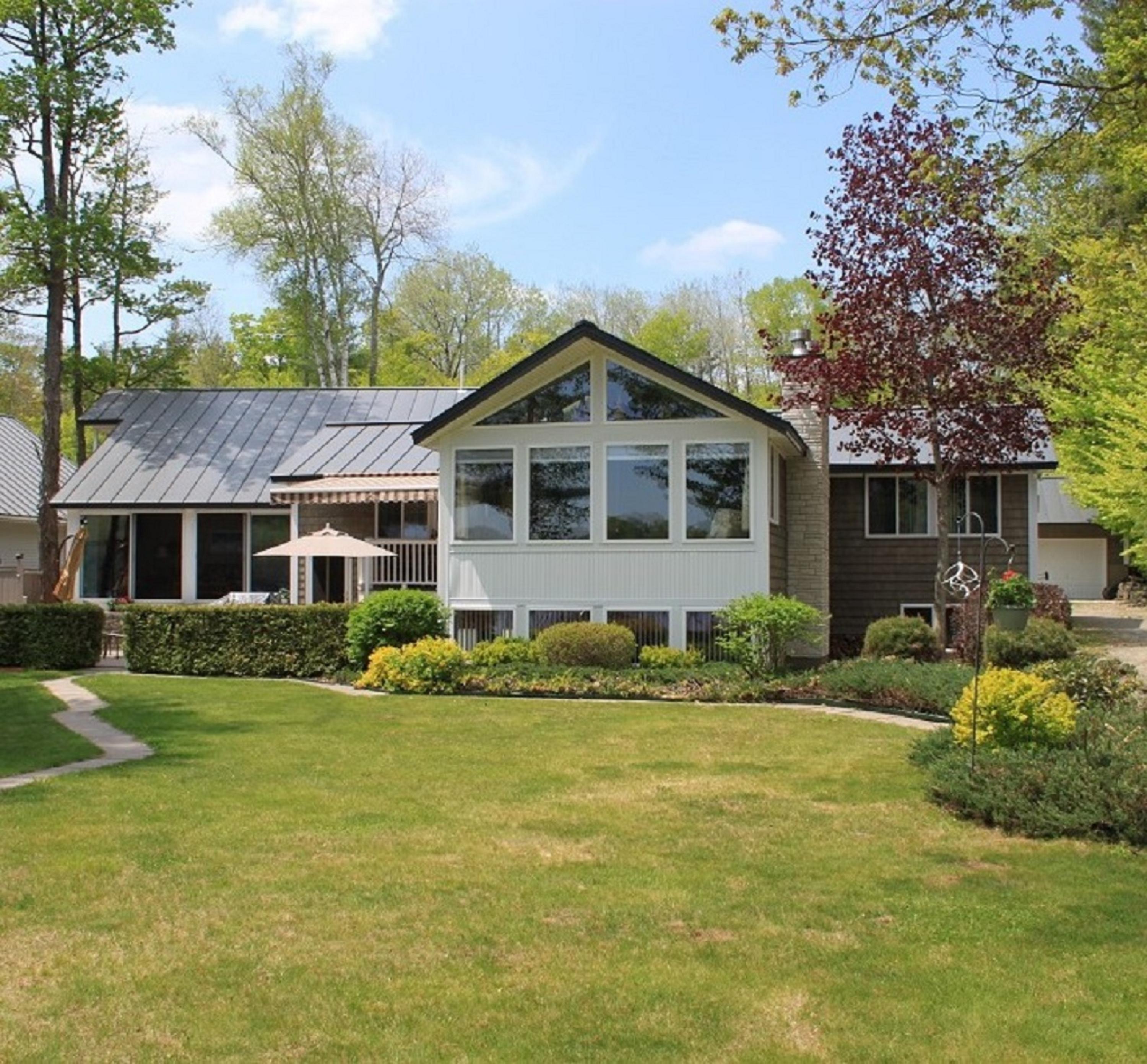 1657 Embden Pond Road, Embden, ME 04958 | [Brand Name]