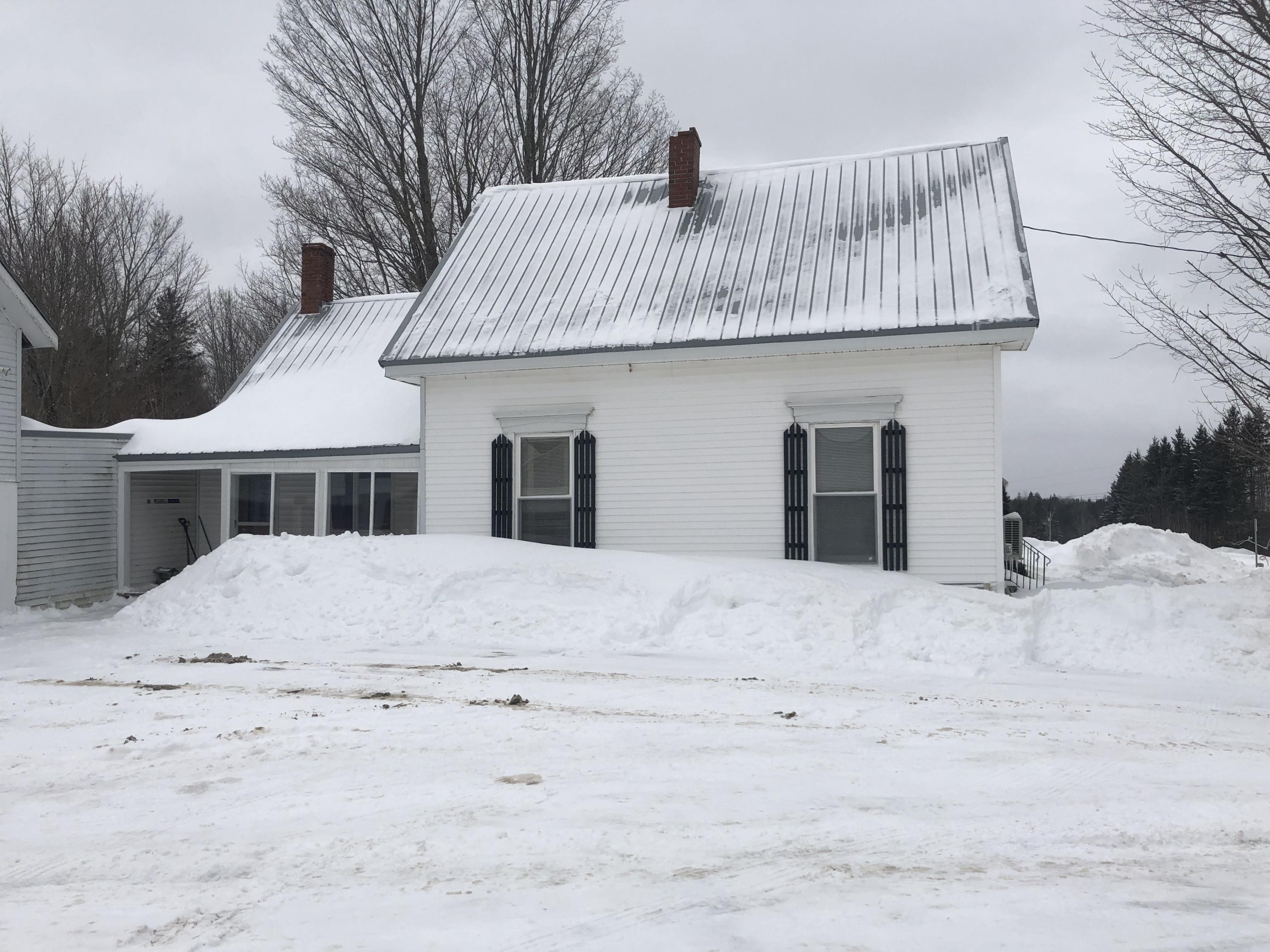 981 Main Street, Springfield, ME 04487 | 1403861 | Realty of Maine