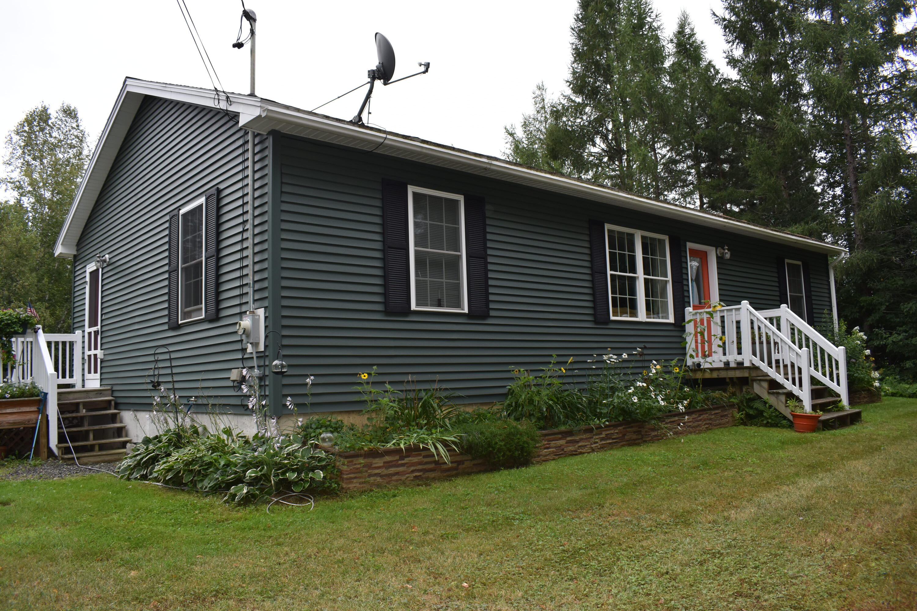 19 Peck Drive Newport, ME