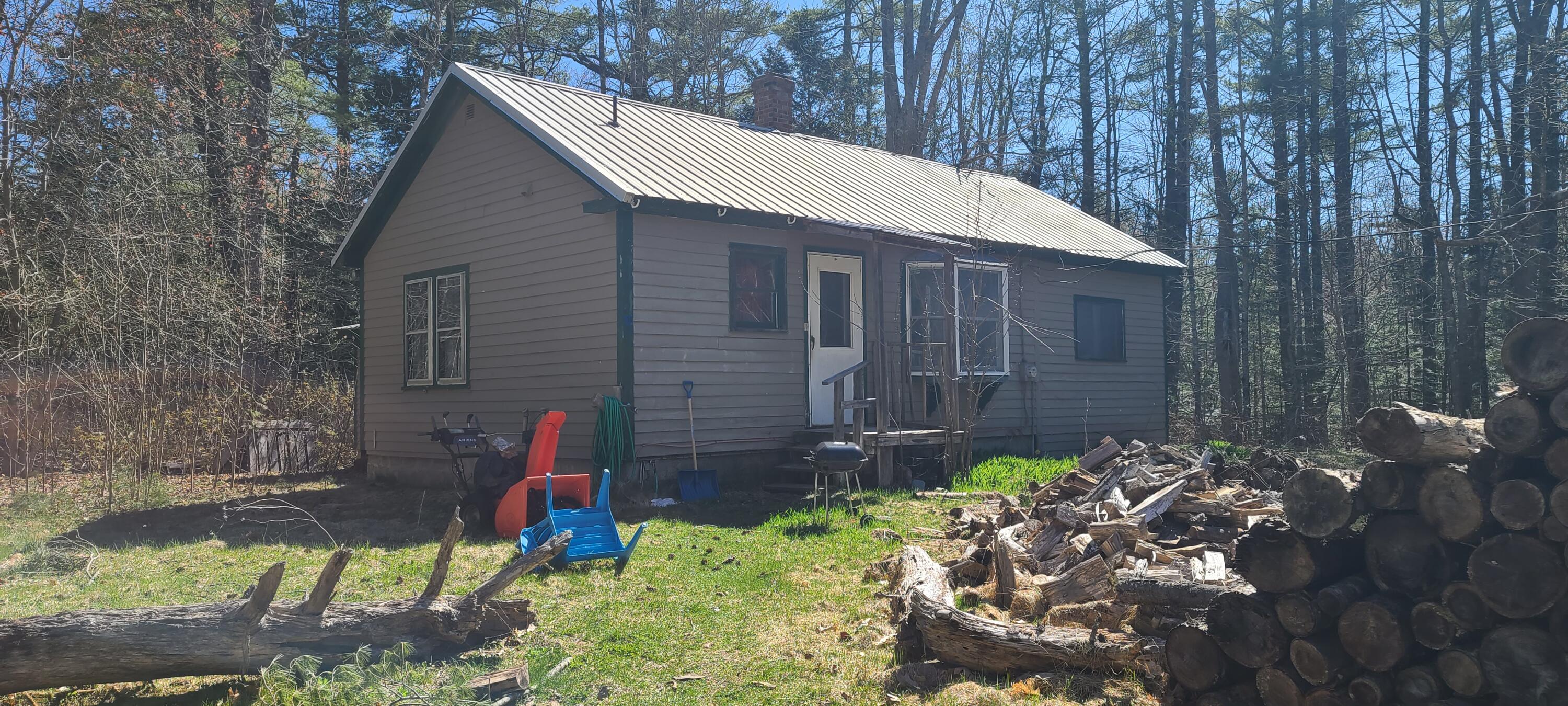 19 Bear Trap Highway, Brooks, ME 04921 | [Brand Name]