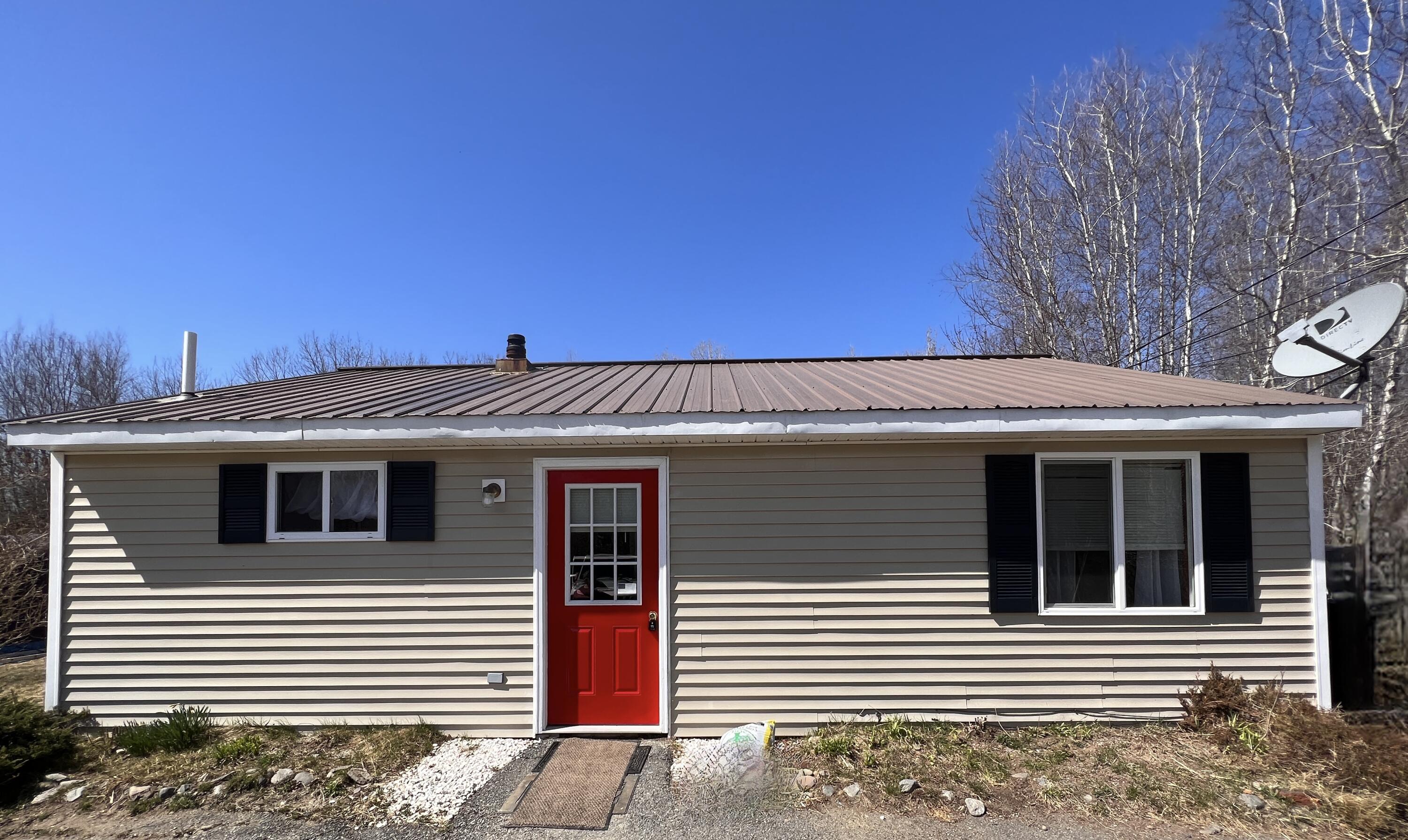 408 Bog Road, Hermon, ME 04401 | 1556448 | Realty of Maine