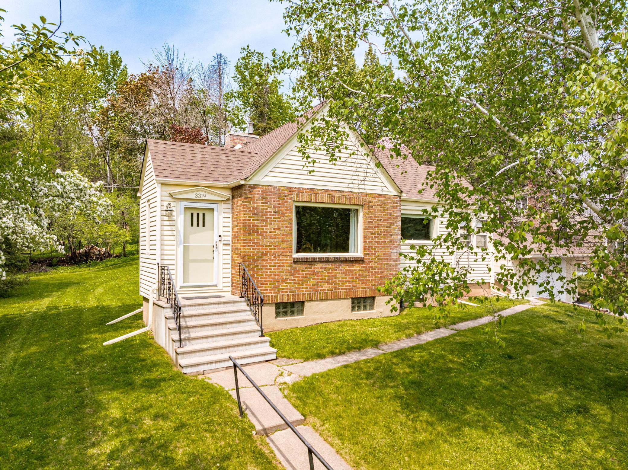 3319 E Superior Street, Duluth, MN 55804 | 6732171 | CENTURY 21 Atwood