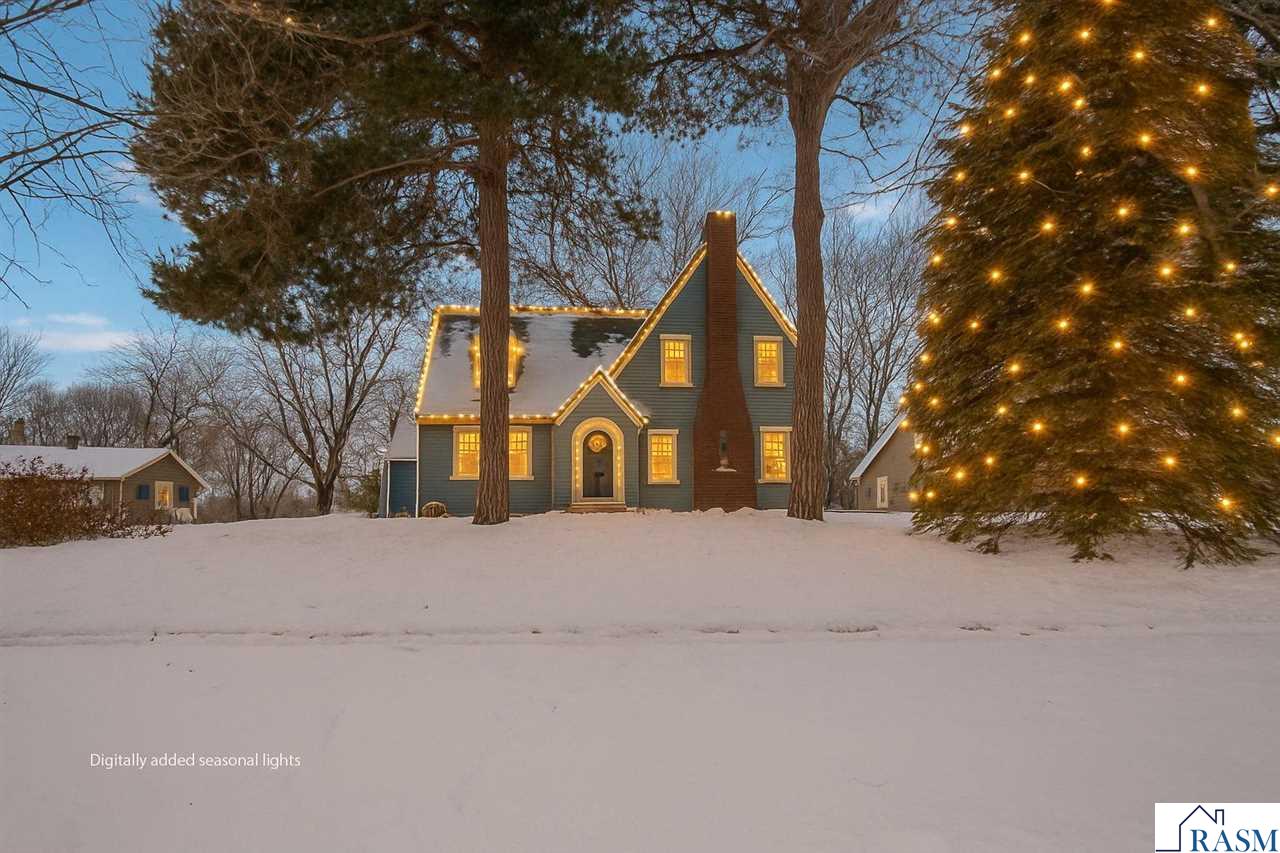105 N Holland Street, Blue Earth, MN 56013 | 7039176 | CENTURY 21 Atwood