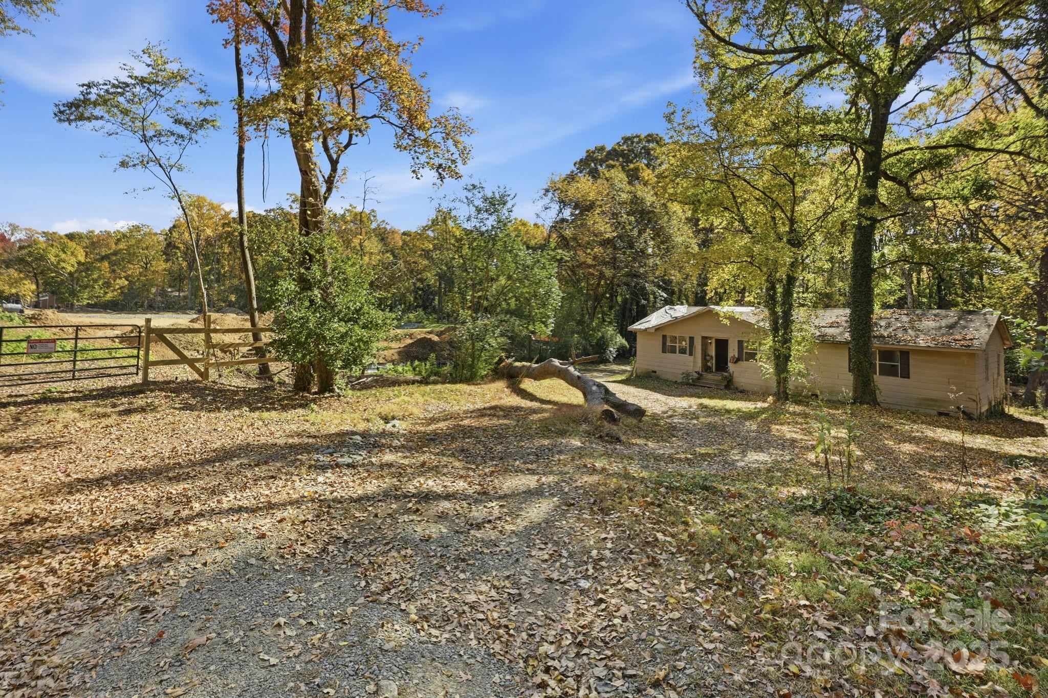 1417 Santee Street, Charlotte, NC 28208 | Car4320327 | Cottingham Chalk