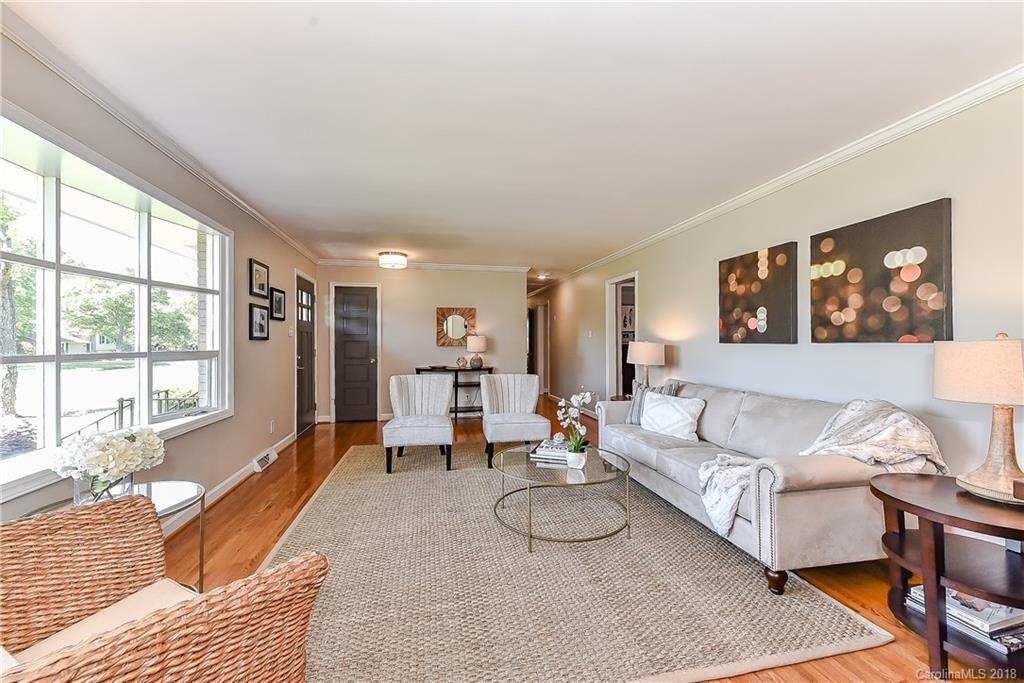 829 Bridlepath Lane, Charlotte, NC 28211 | Car3386961 | Cottingham Chalk