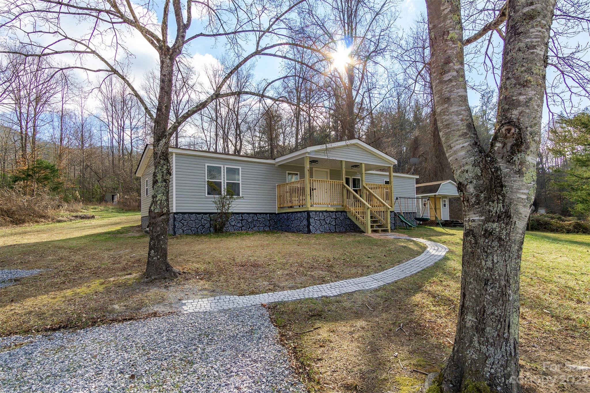 380 Old Linville Road, Marion, NC 28752 | GreyBeard Realty