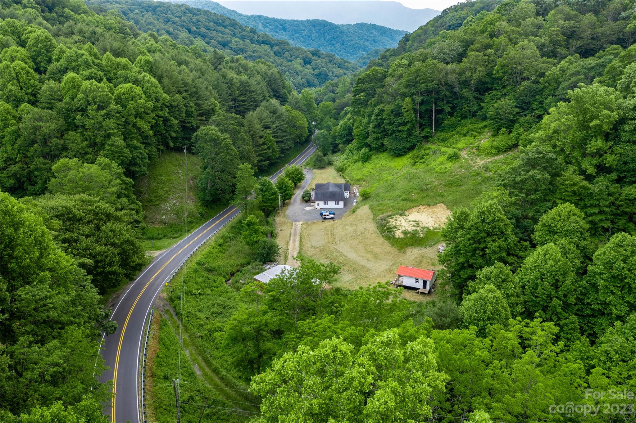 15083 226 Highway N, Bakersville, NC 28705 | Car4041906 | Weaverville ...