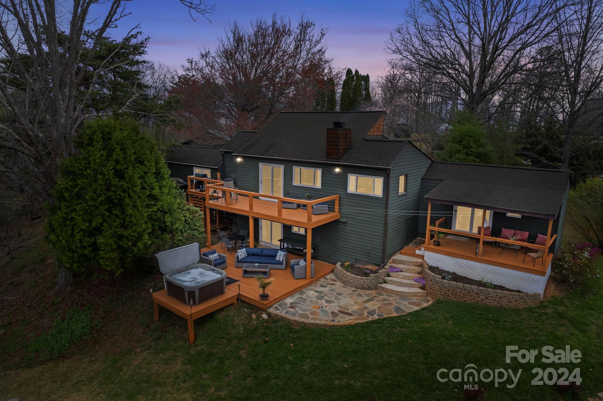 135 Reed Road, Asheville NC | MLS# Car4124423 - GreyBeard Realty