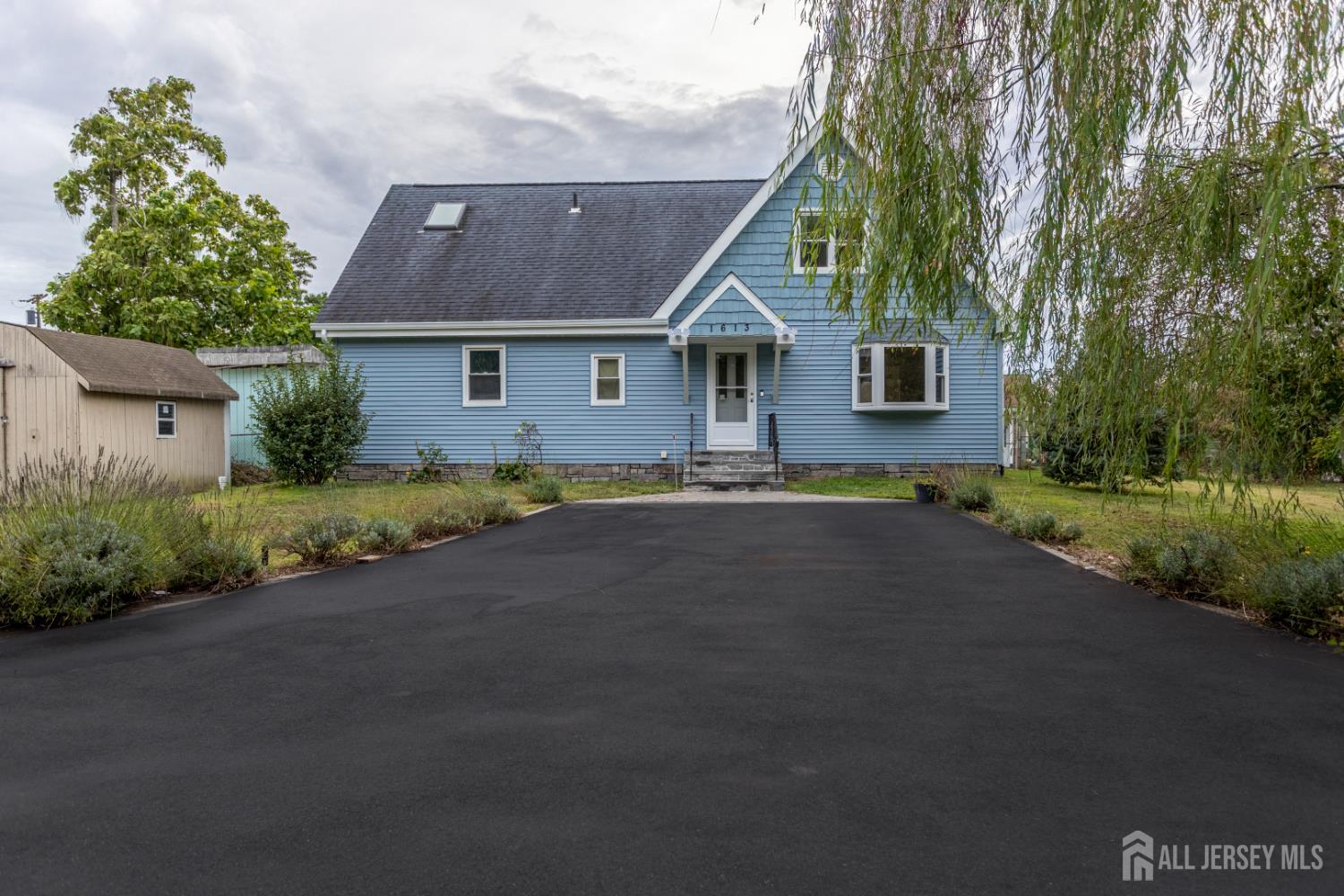 1613 Beacon Street Toms River, NJ