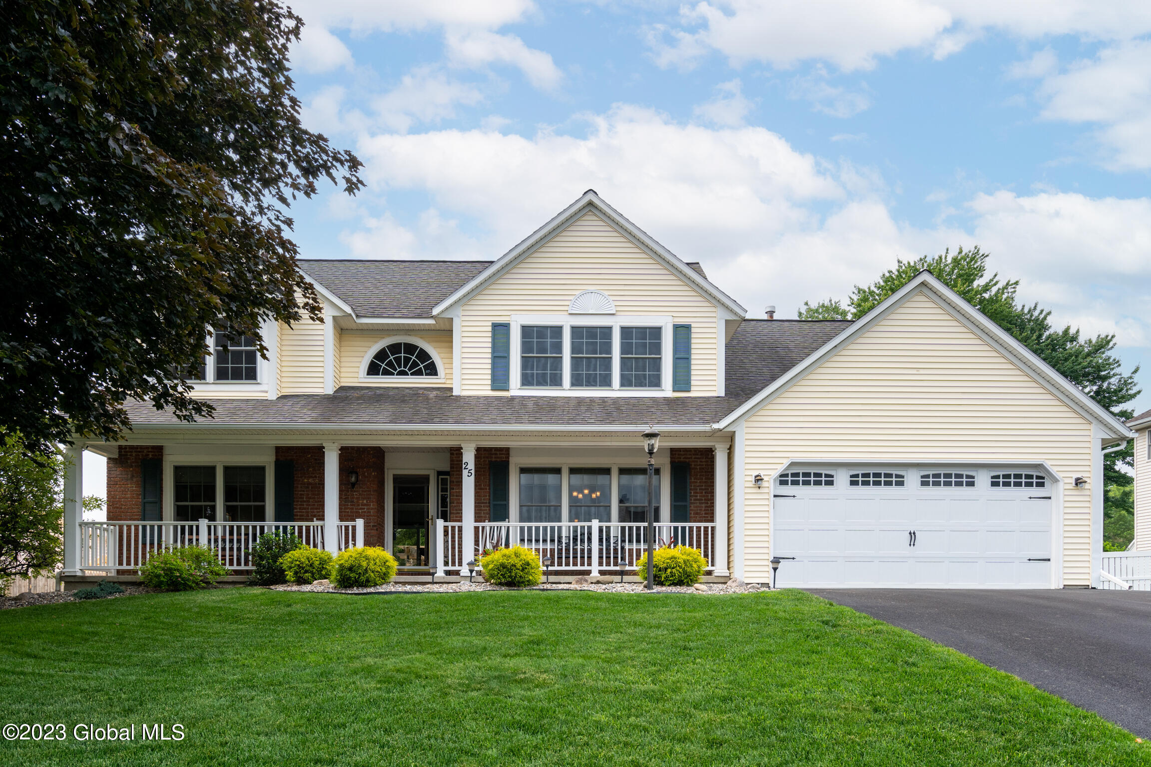 Signature ONE Realty Group